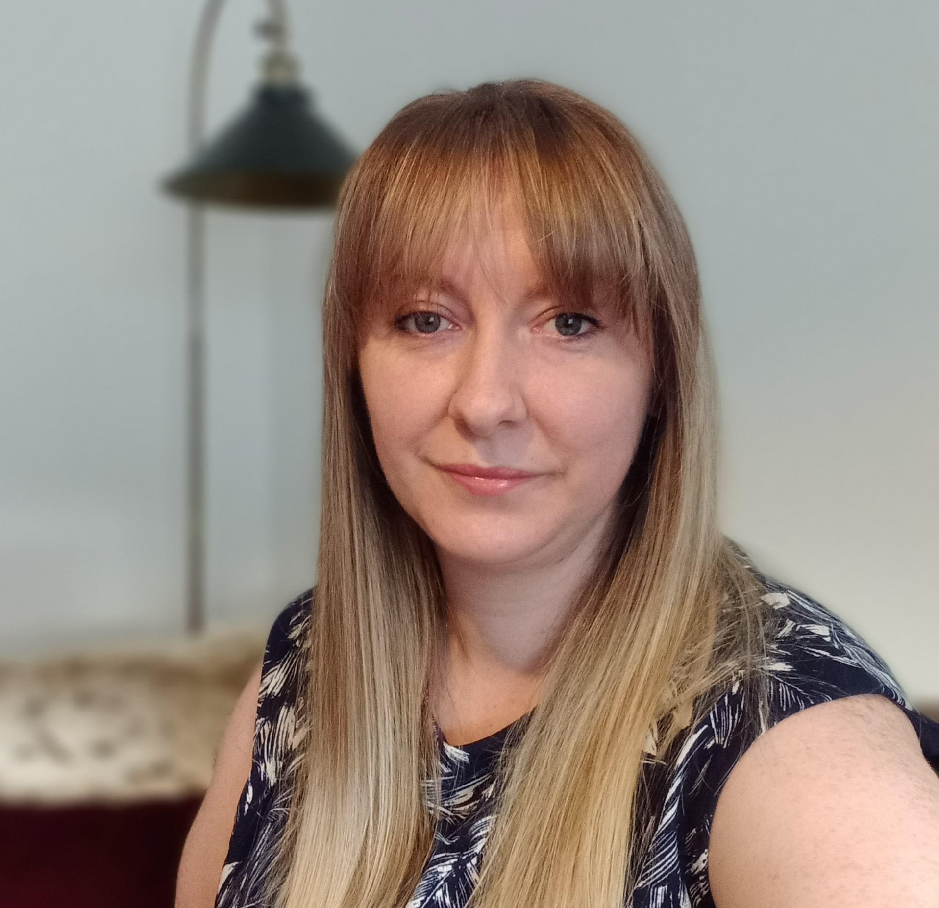 Jane Story's Instagram, Twitter & Facebook on IDCrawl